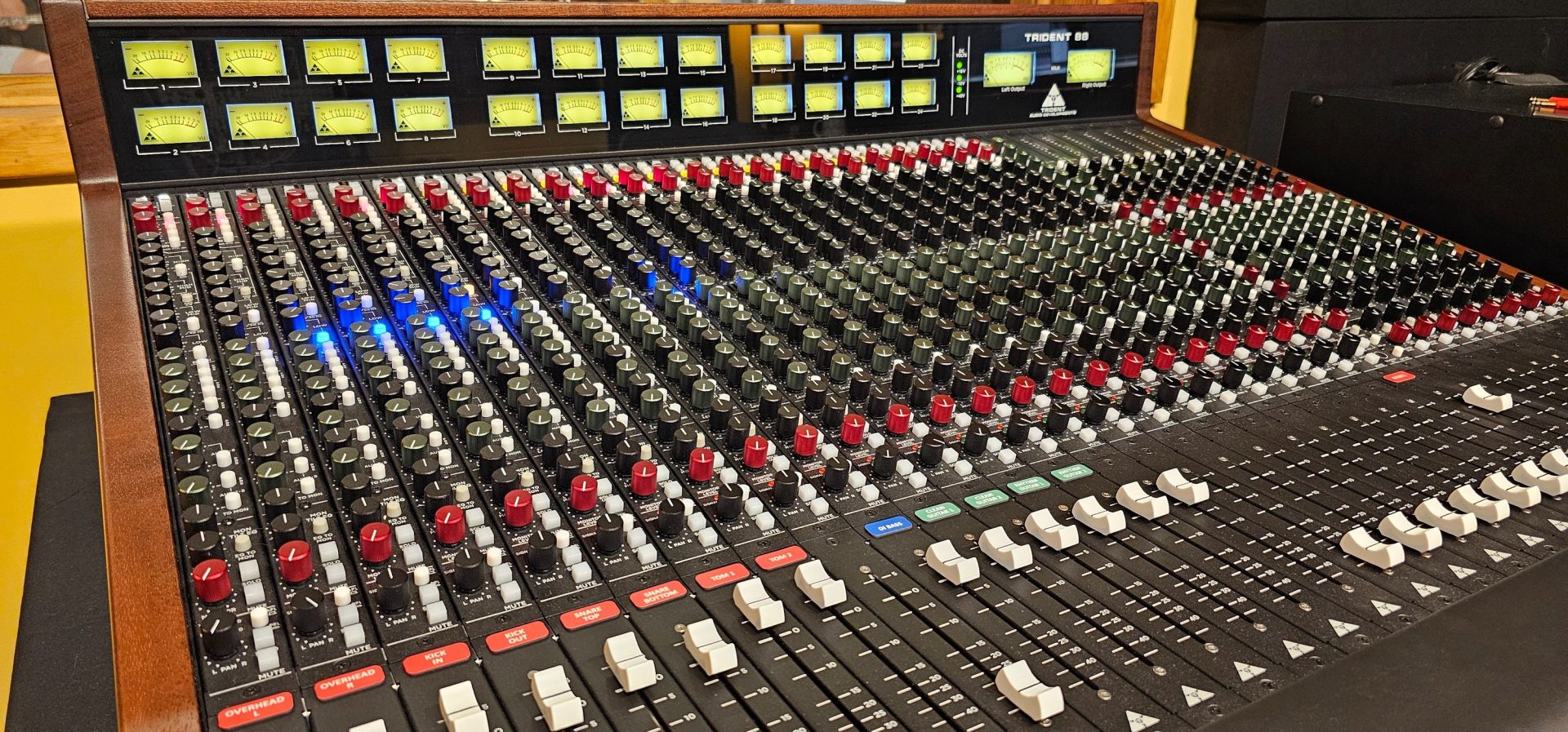 The WAV Lab | Mixing Lab 1